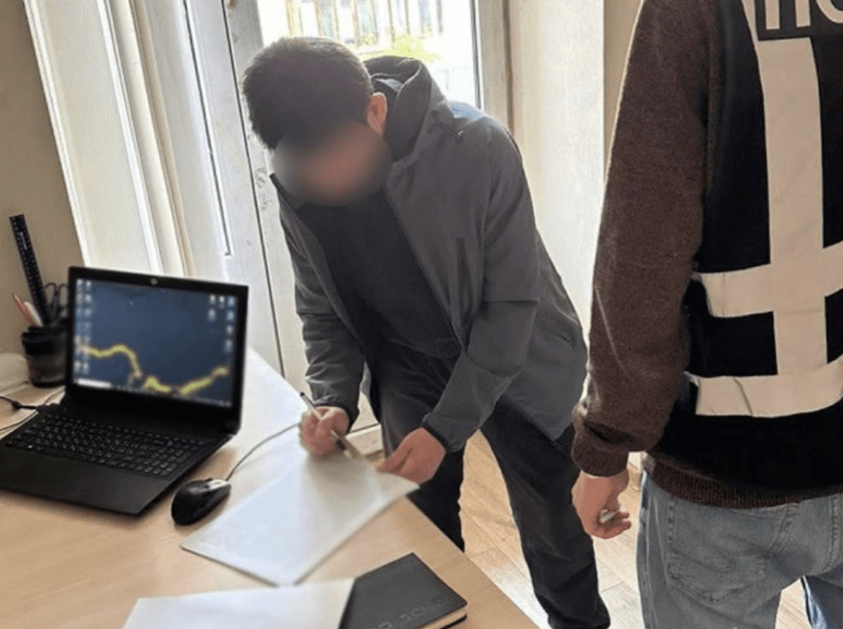 У Києві викрили шахраїв які збирали гроші на лікування військових та дітей як діяла схема