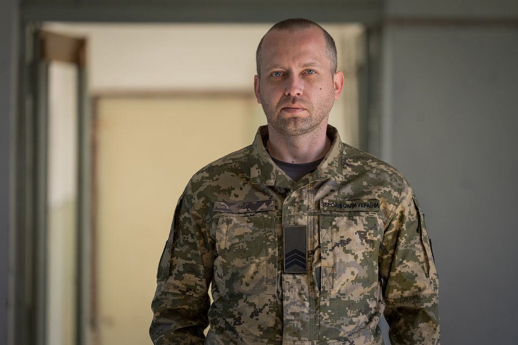 152 дні на позиції: захисник розповів про життя в ямі, п'ять днів без ...